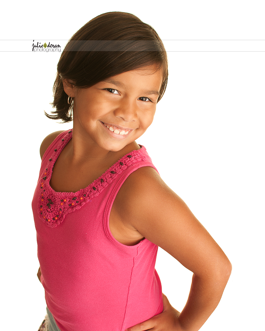 girl_hand_on_hip – juliedoranphotography